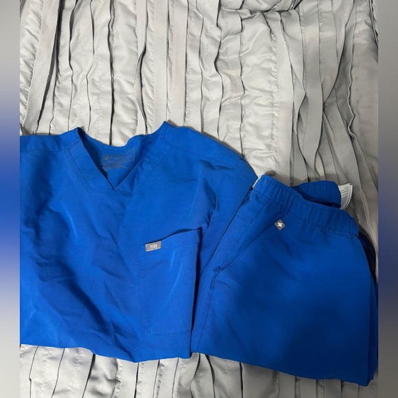 Figs | Shirts | Figs Mens Blue Vneck Set Pants And Shirt | Poshmark